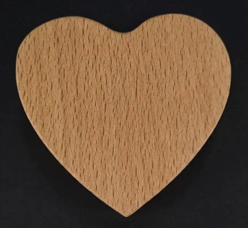 AMADEA Dřevěná krabička ve tvaru srdce, masivní dřevo, 8x3 cm