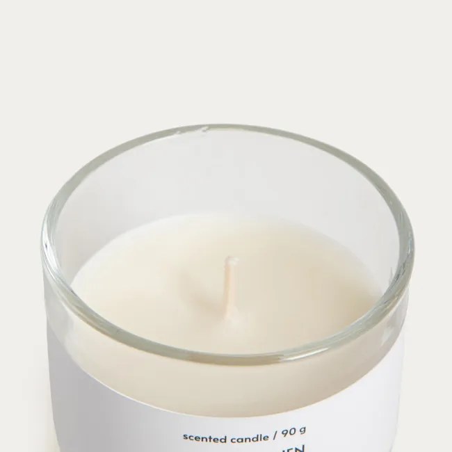 Svíčka ESSENTIAL Clean Linen 786945