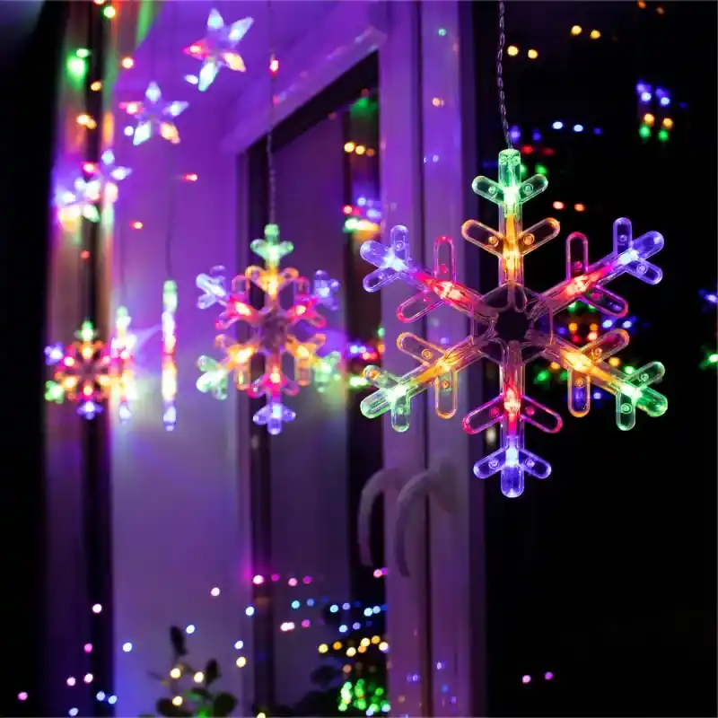 LED světelný závěs Vločky a Hvězdy - 2,7x1m, 138LED, 8 funkcí, IP44,  multicolor | BIANO