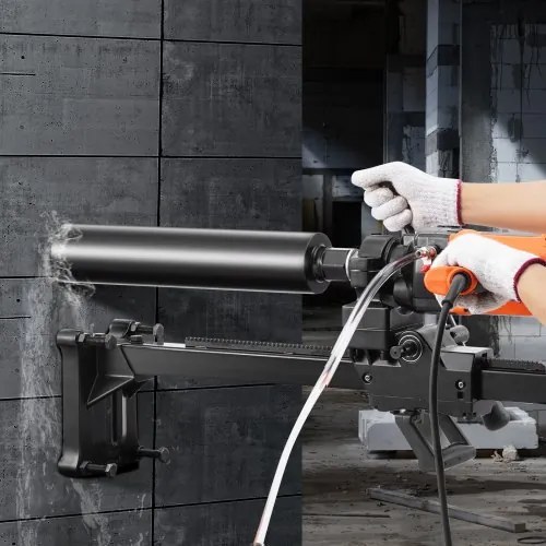 Ruční a stojanová jádrová vrtačka 2–18 cm s průměrem 2600 W