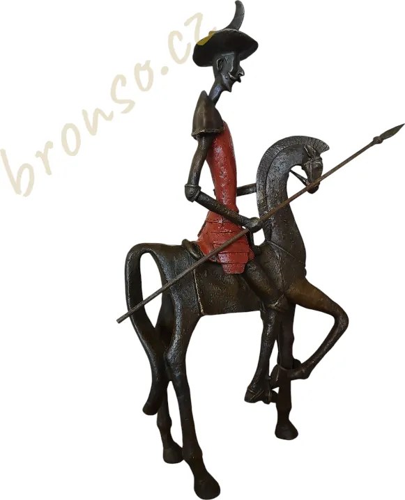 Don Quijote na koni – bronzová socha rytíře ve stylu Salvadora Dalího