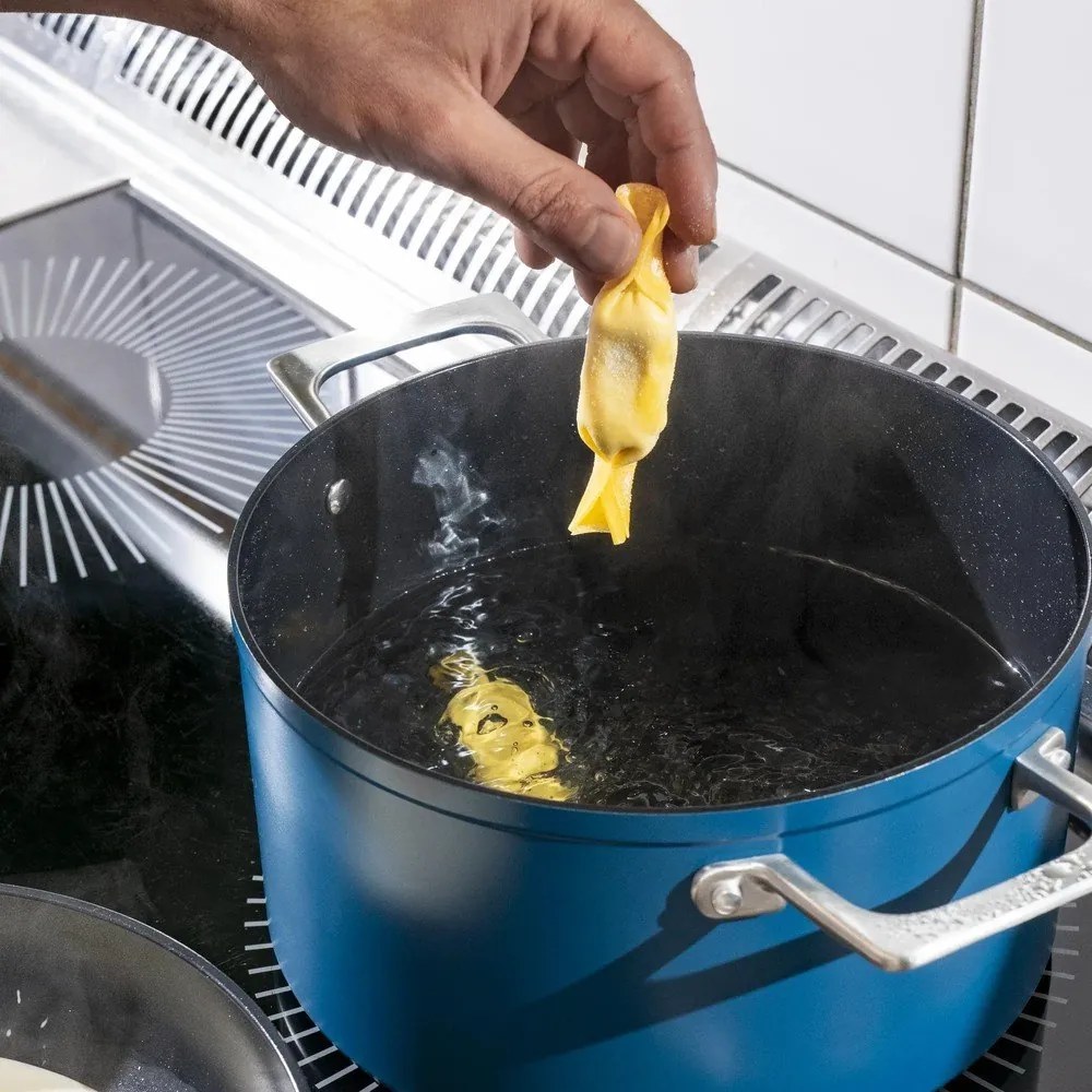 Hrnec s pokličkou/s keramickým povrchem 5,5 l Meda 4.0 – FABINI