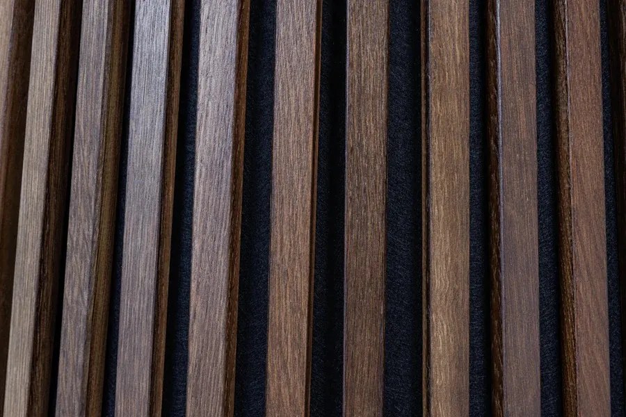 Designový jídelní stůl Wadeline 140 cm tmavý dub