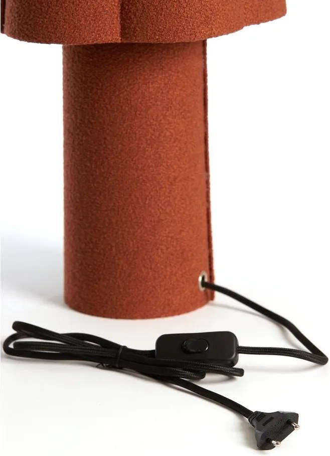 Stolní lampa v cihlové barvě s textilním stínidlem (výška 50 cm) Musaby – Light & Living