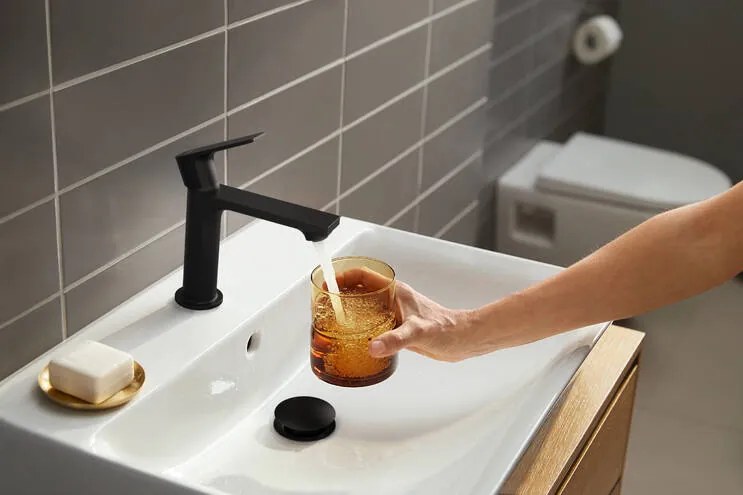 Hansgrohe Rebris E - Páková umyvadlová baterie 110 CoolStart bez odtokové soupravy, černá matná 72560670