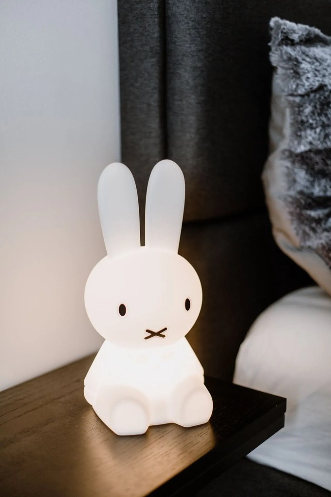 Mr Maria Dětská králičí LED lampa Miffy First Light, bílá barva, plast