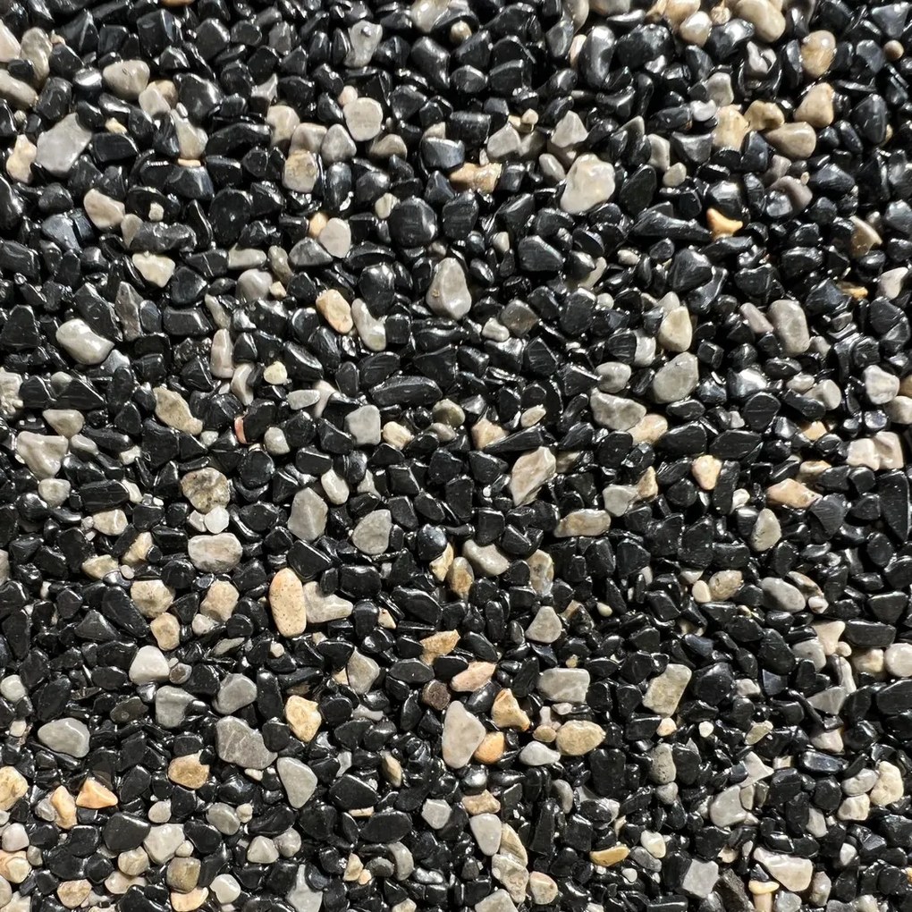 Báča Beton Kamenný koberec na stěnu Rito Frakce: Střední (1 – 4 mm), vydatnost setu 3,5 m², Doporučené použití v: interiéru - akrylátové pojivo