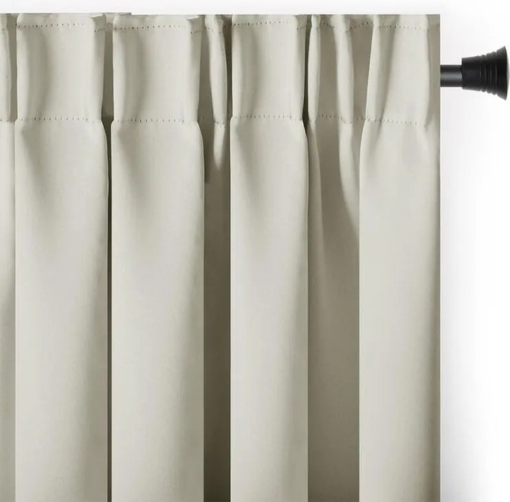 Zatemňovací závěs blackout RESTILO krémový 140 x 245 cm