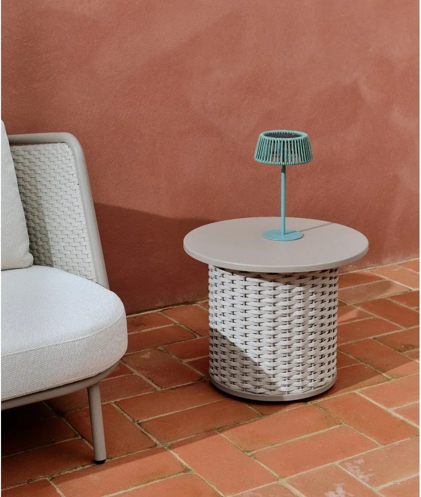 Kovový kulatý zahradní stolek ø 50 cm Sedalis – Kave Home