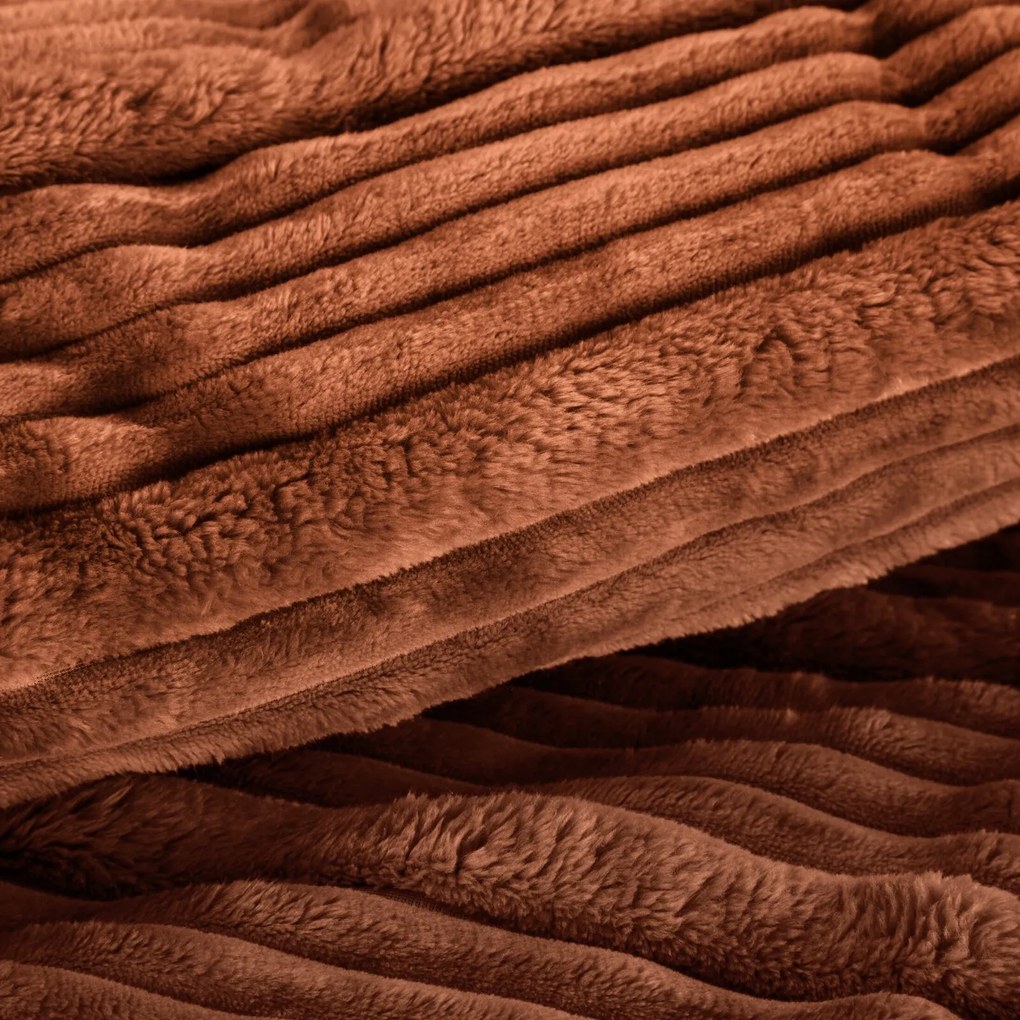 EUROFIRANY FLANELOVÁ DEKA NINA 150X200 CM CIHLOVÁ