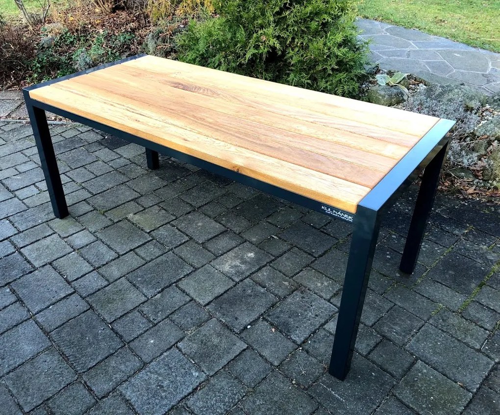 KULHÁNEK Zahradní stůl s kovovou hranou a nohami Odstín nátěru: lazura - teak, Velikost desky: 180x80 cm, Odstín podnože: antracit - RAL 7016