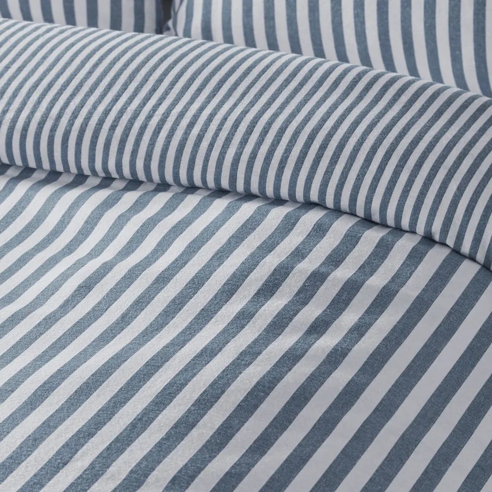 Modré flanelové povlečení na dvoulůžko/prodloužené 230x220 cm Stripe – Catherine Lansfield