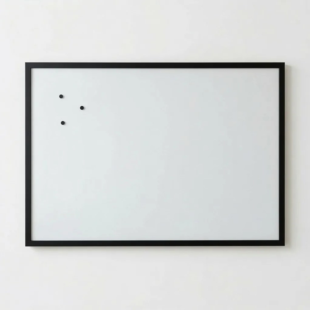 Toptabule.sk Bílá magnetická tabule v černém dřevěném rámu COLOR 120x90 cm