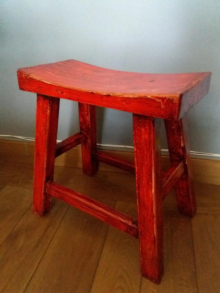 Hitra Dřevěná  stolička/ sedlo červená (3907002)