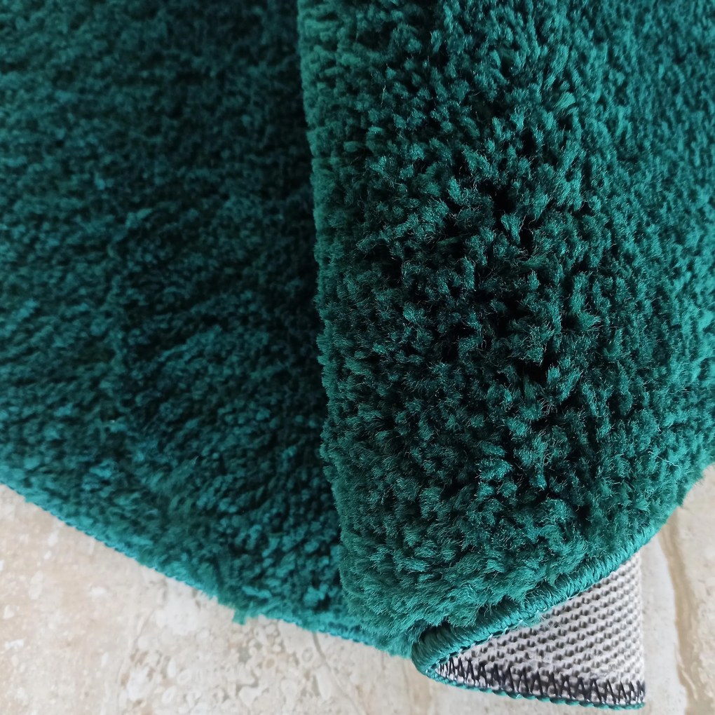 DY Tmavě zelený kulatý huňatý koberec Camel Rozměr: 60 cm