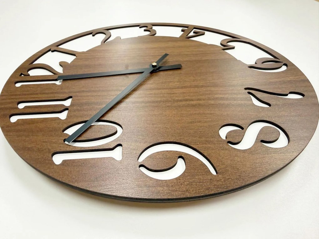 dřevo života Nástěnné hodiny CLOCK Zvolte barvu dekoru: Horský dub, Zvolte velikost hodin (cm): 35x35, Barva ručiček: Černé