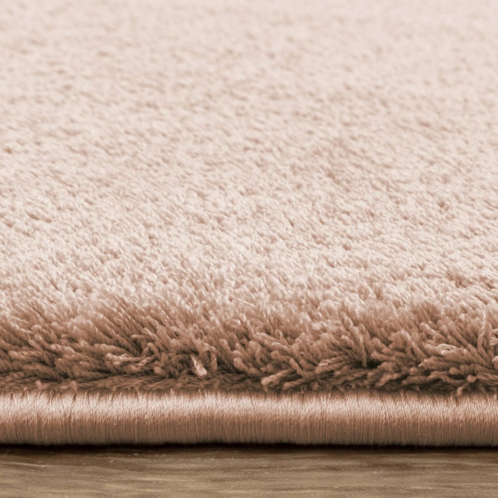 Tribeca Design Kusový koberec Queen Pink Rozměry: 80x150 cm