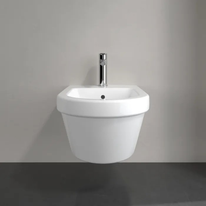 VILLEROY & BOCH Villeroy &amp; Boch ARCHITECTURA - Závěsný bidet, 370x530 mm, bílá Alpin CeramicPlus 548400R1