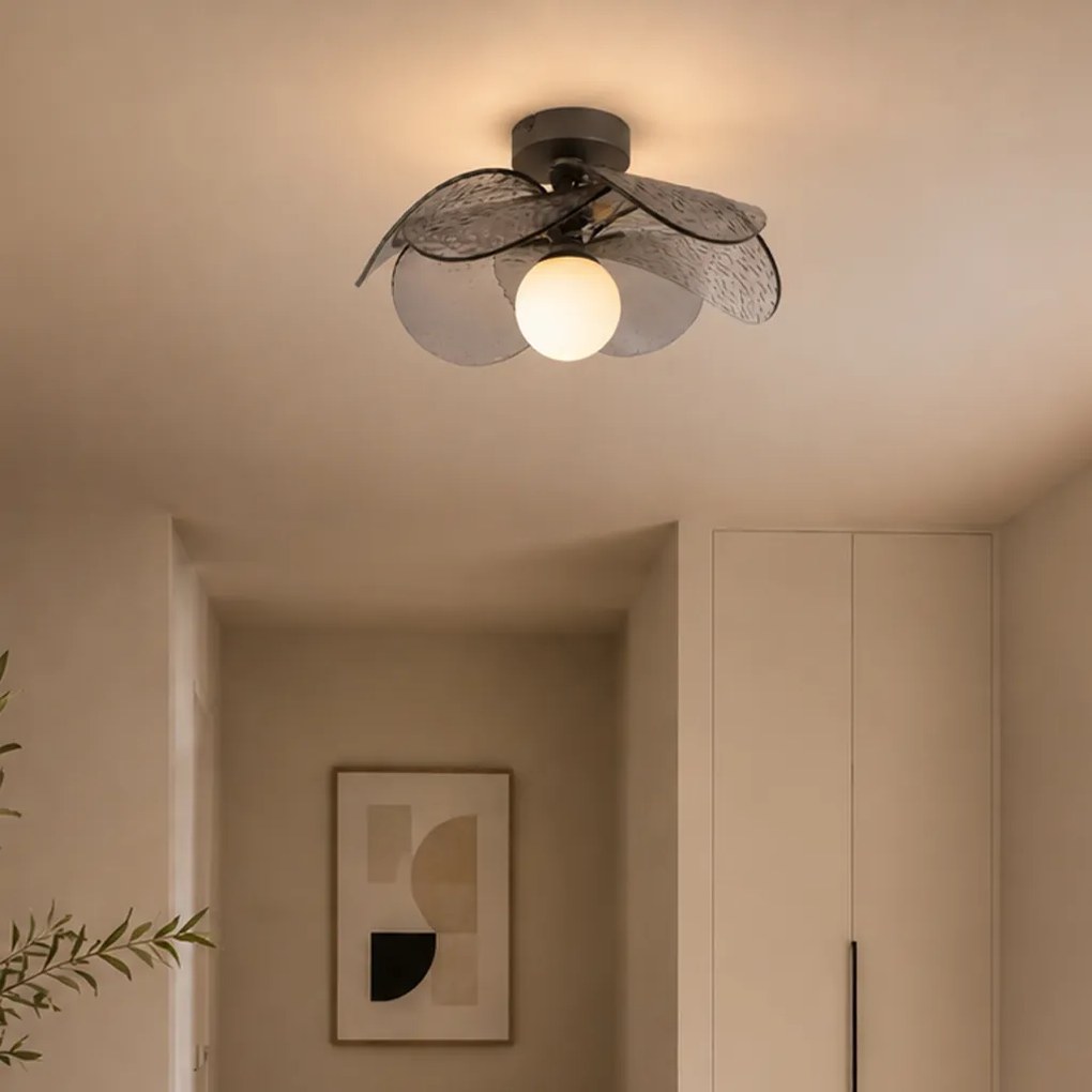 Designové stropní svítidlo stříbrné s kouřovým žebrovaným sklem - Kemner