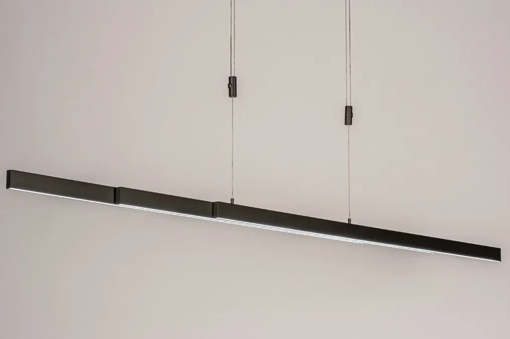 Závěsné designové černé LED svítidlo nad stůl Corciano Trio 180 Black