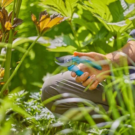 © 2026 GARDENA Zahradní nůžky EasyCut, dvoubřité, zahradní nůžky, průměr střihu 20 mm