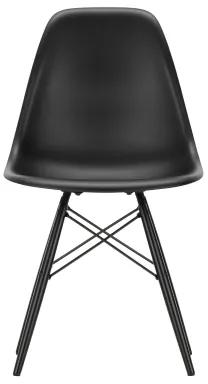 Eames Plastic Chair DSW černě lakovaný javor černá černé na tvrdou podlahu Vitra
