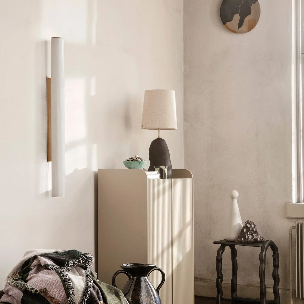 FERM LIVING Nástěnná lampa Vuelta 100, Brass 1104263778