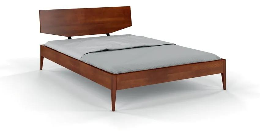 Tmavě hnědá dvoulůžková postel z bukového dřeva 200x200 cm Sund – Skandica