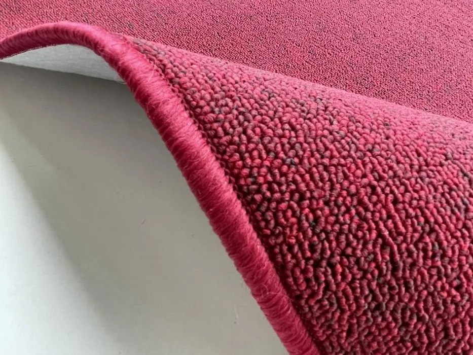 Vopi | Kusový koberec Astra červená - Kulatý průměr 100 cm