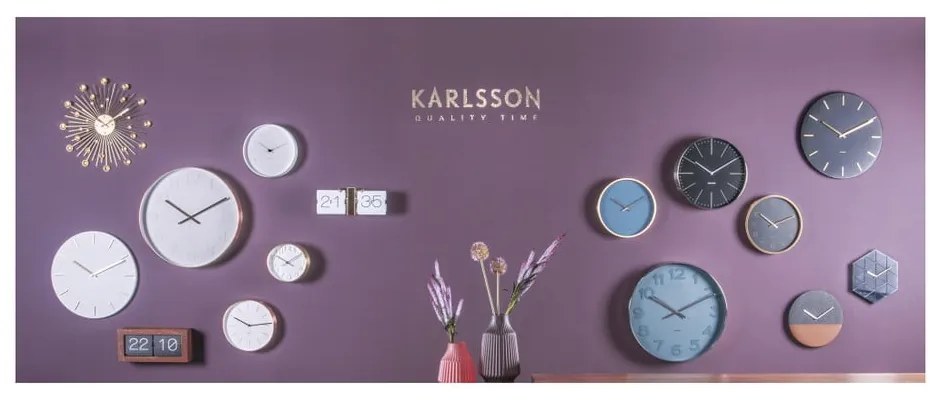 Bílé nástěnné hodiny Karlsson Charm