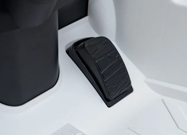 Elektrické autíčko Lamborghini Revuelto bílé