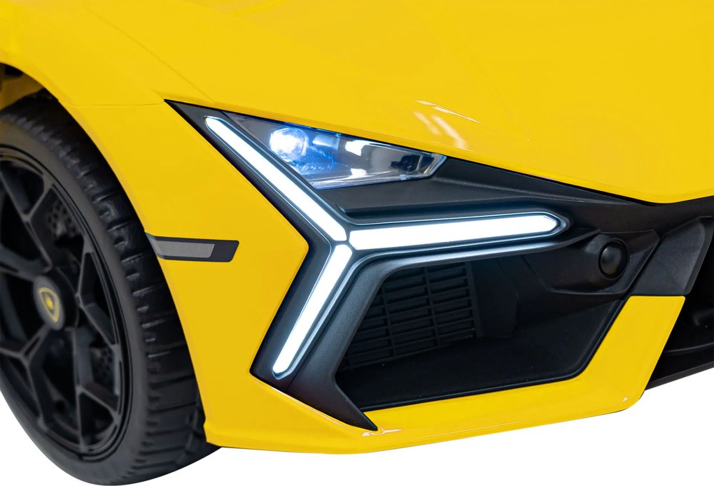 Ramiz Auto Lamborghini Revuelto žluté
