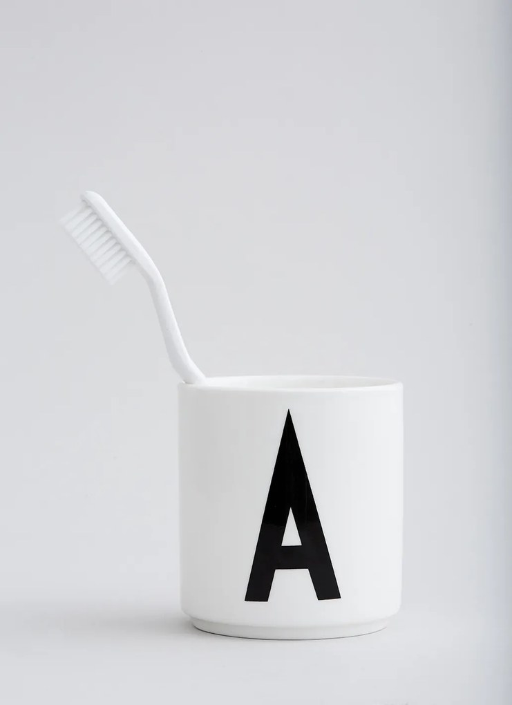 DESIGN LETTERS Porcelánový hrneček dózička Letters S černá porcelán 300 ml