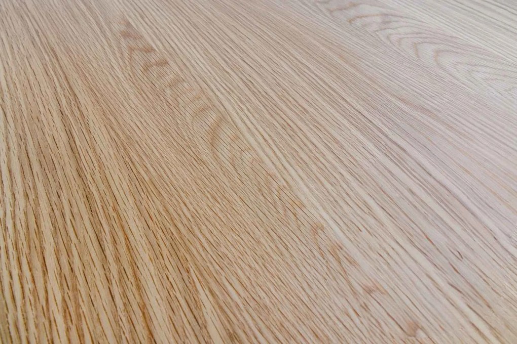 Designový jídelní stůl Wadeline 140 cm přírodní dub