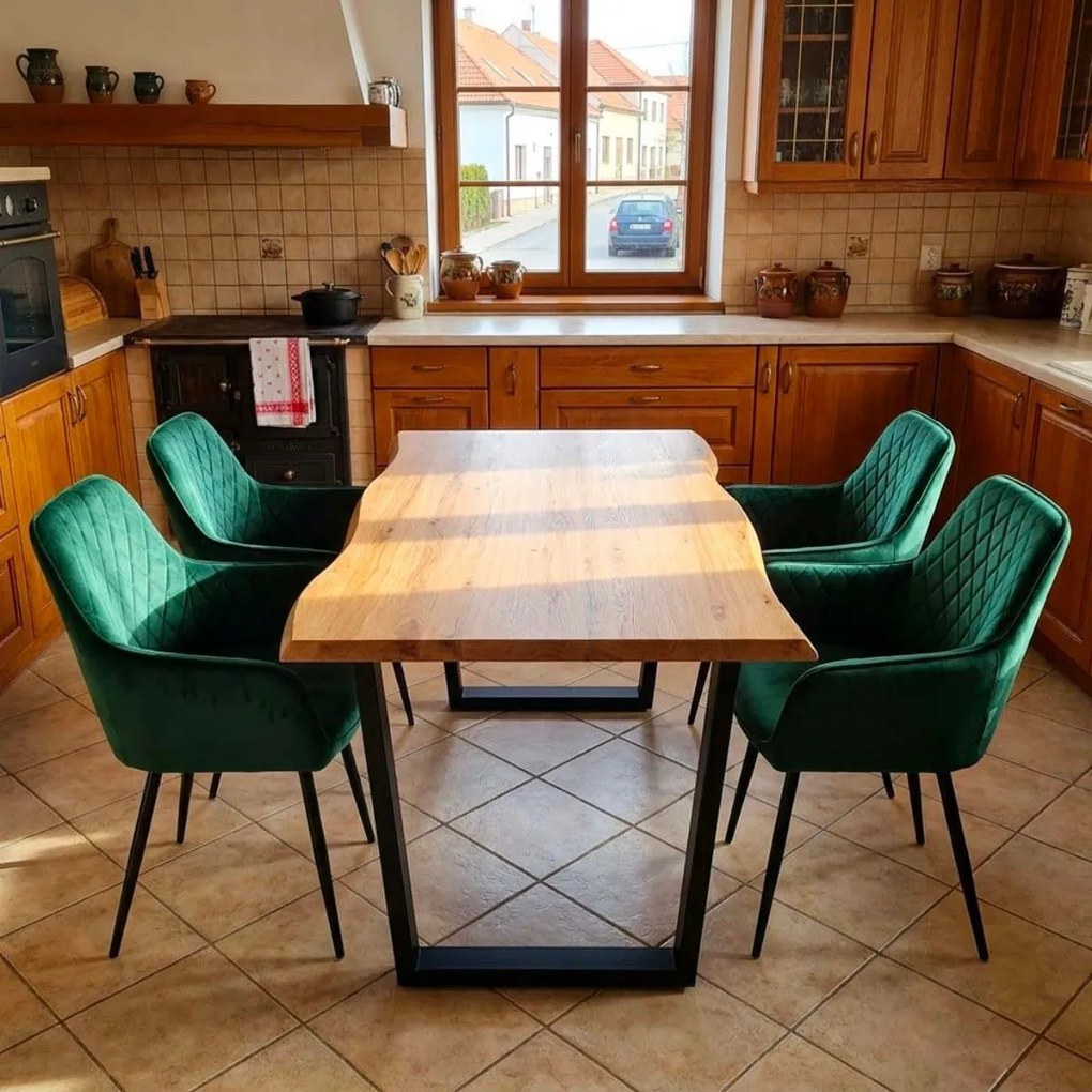Vikio Jídelní set pro 4 osoby 160x90 cm dub noha U zelená židle s područkami VJS166-4Z