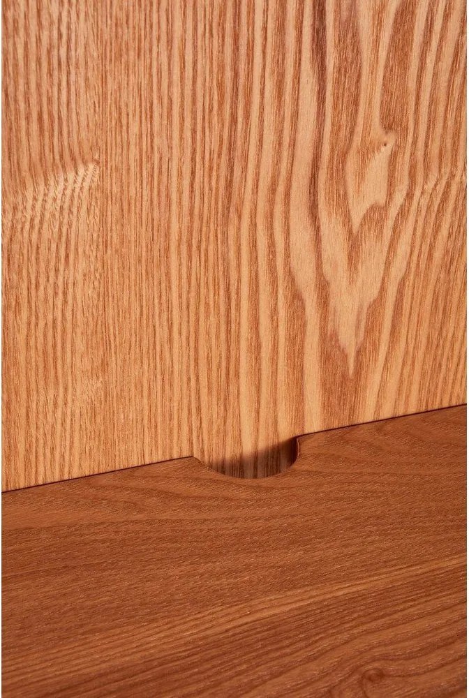 Skříňka v dekoru jasanu s dírou na kabely v přírodní barvě 100x140x45 cm Sion – Jotex