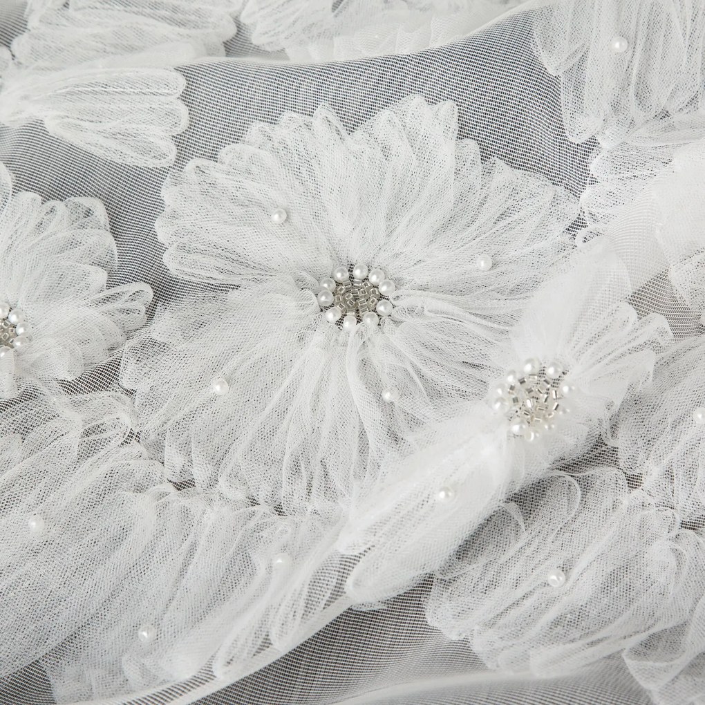 ZÁCLONA NA KROUŽCÍCH EVA MINGE JASMIN1 140X250 CM BÍLÁ