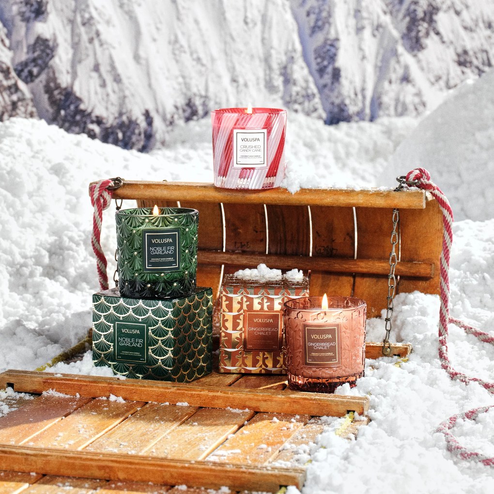 Voluspa svíčka Noble Fir Garland, 340 g