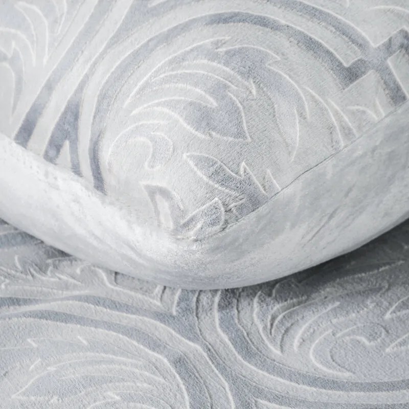 Velurové povlečení 220x200 Flano 5 stříbrně šedých ornamentů Eurofirany