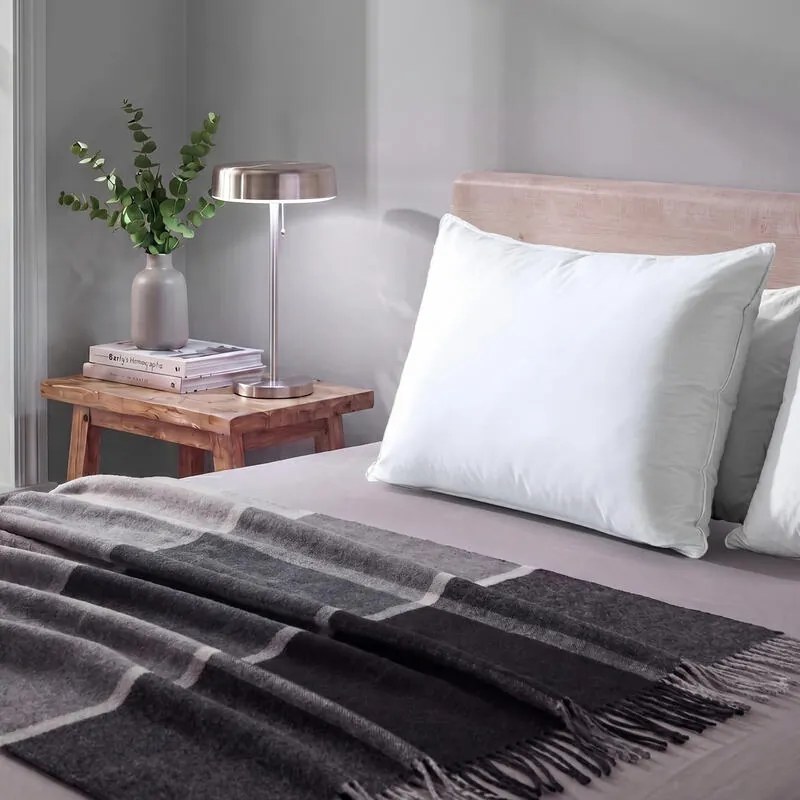 SCANquilt péřový polštář COMTESSA PLUS - tříkomorový 50 x 70 cm