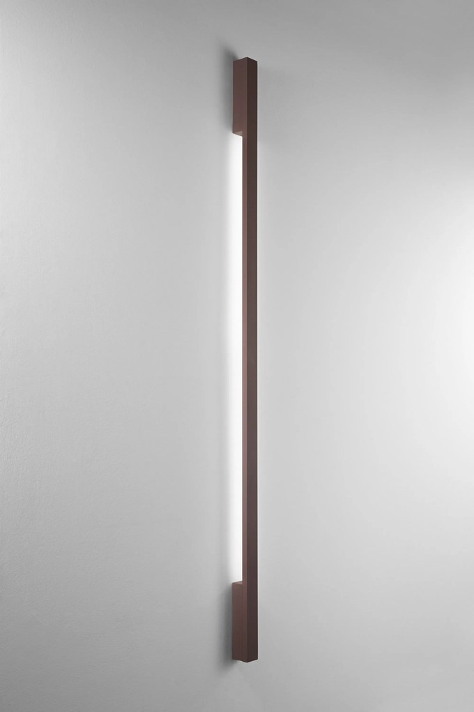 FAN LED-HERCULES-200 Nástěnné svítidlo Hercules corten, hliník s PC difuzorem, 47 W, 6800 lm, CCT 2700/3500/4000 K, IP65, 60 x 55 x 2000 mm - FANEUROPE