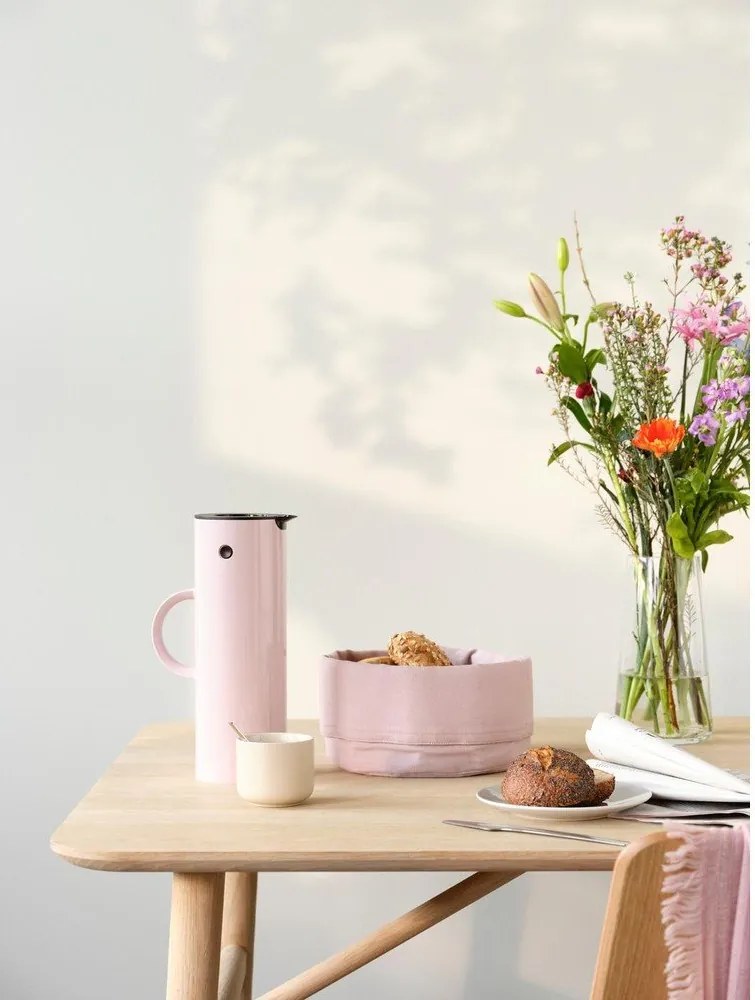 Plastová termokonvice v levandulové barvě 1 l EM77 – Stelton