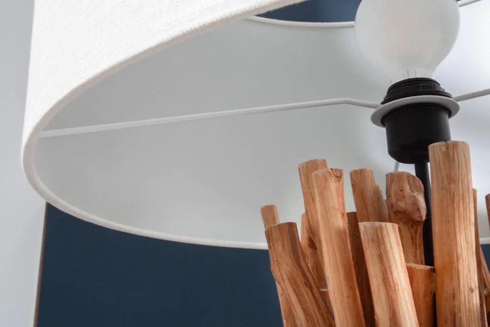 Stojanová lampa Kash 153 cm náplavové dřevo