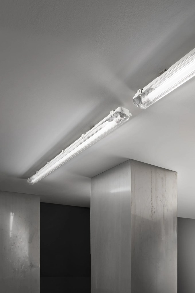FAN LED-ATLANTIC-1XT8-150 Vodotěsné stropní svítidlo Atlantic Silver LED 1xT8 (zářivka v ceně), IP65, délka 150 cm - FANEUROPE