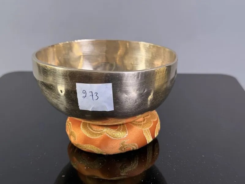 Tibetská zpívající mísa – ručně tepaná, 11 cm, 273 g