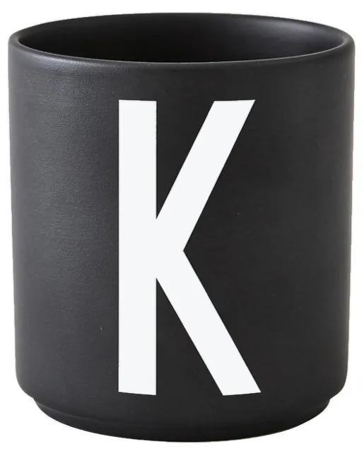 Design Letters Hrnek s písmenem K, black