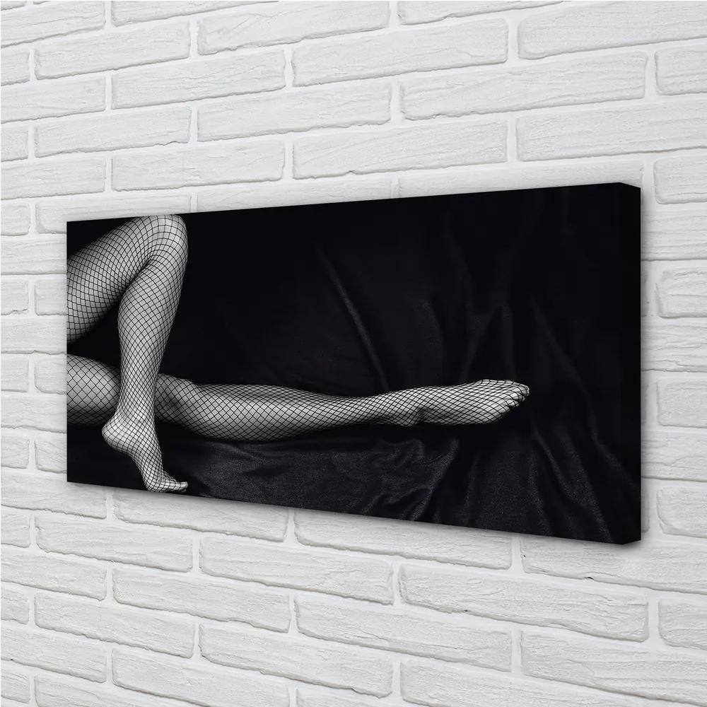 Obrazy na plátně Černé a bílé síťované nohy 125x50 cm