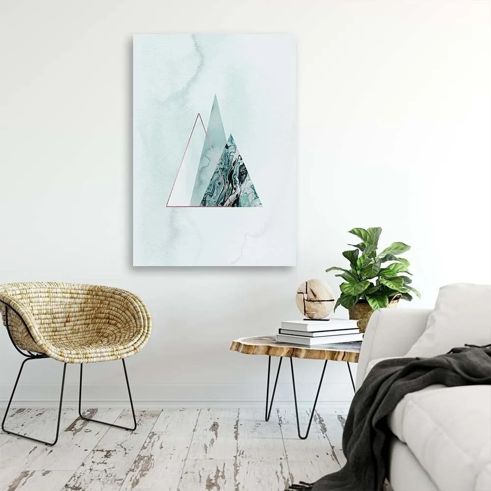 Gario Obraz na plátně Tři minimalistické trojúhelníky - Andrea Haase Rozměry: 40 x 60 cm
