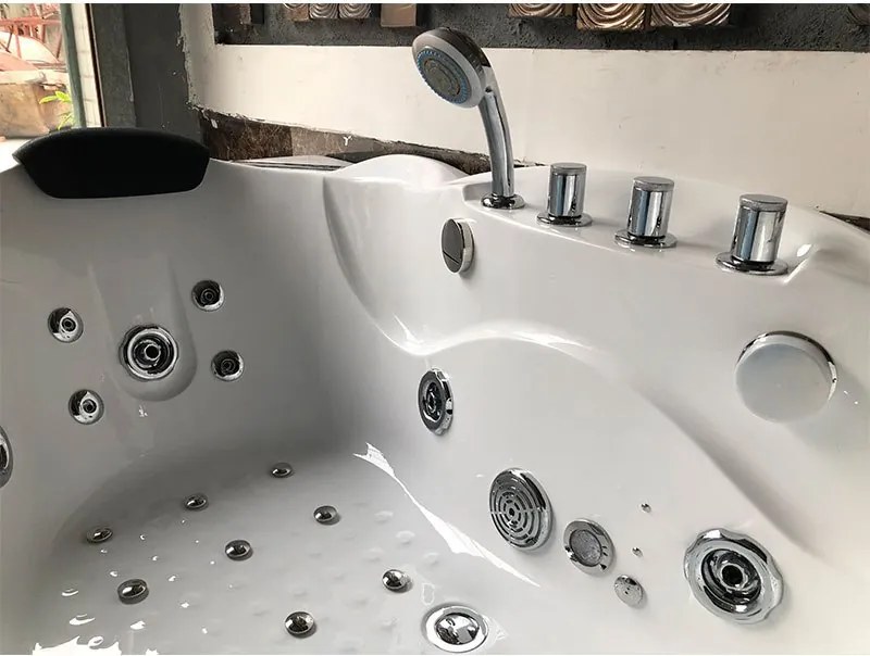 Terra Hydromasážní vířivá vana Parma 924 160x88 s ohřevem vody