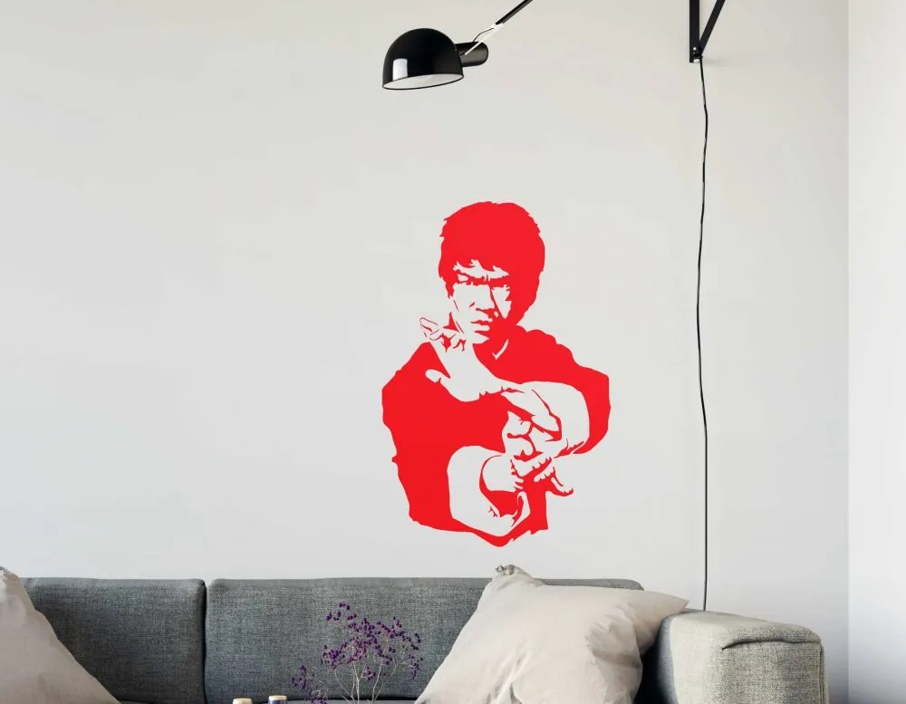 GLIX Bruce Lee - samolepka na zeď Světle červená 60 x 90 cm